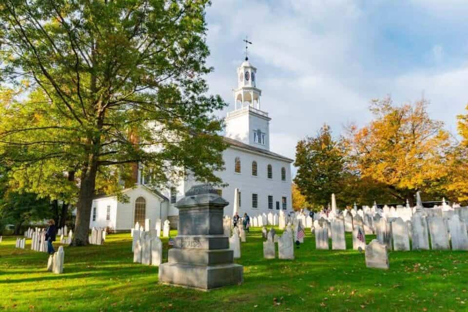 Beautiful Towns in Vermont to Visit this Fall (Besides Stowe and Woodstock)